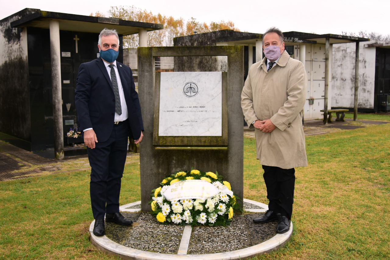 50Â° Aniversario del CADJTL: Se colocÃ³ una ofrenda floral en el ...